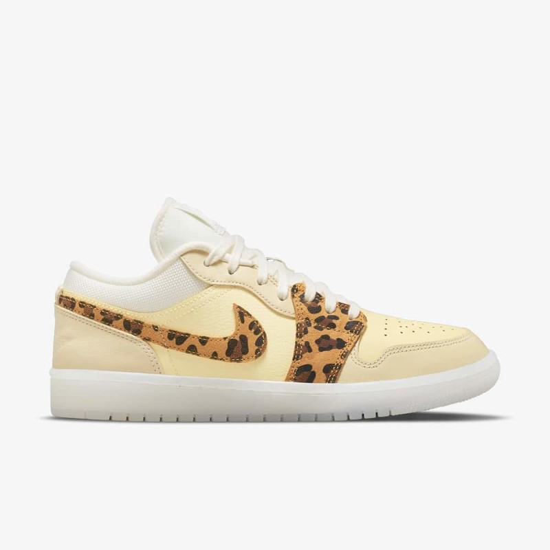 Air Jordan 1 Low SNKRS Day | DN6998-700 | Grailify